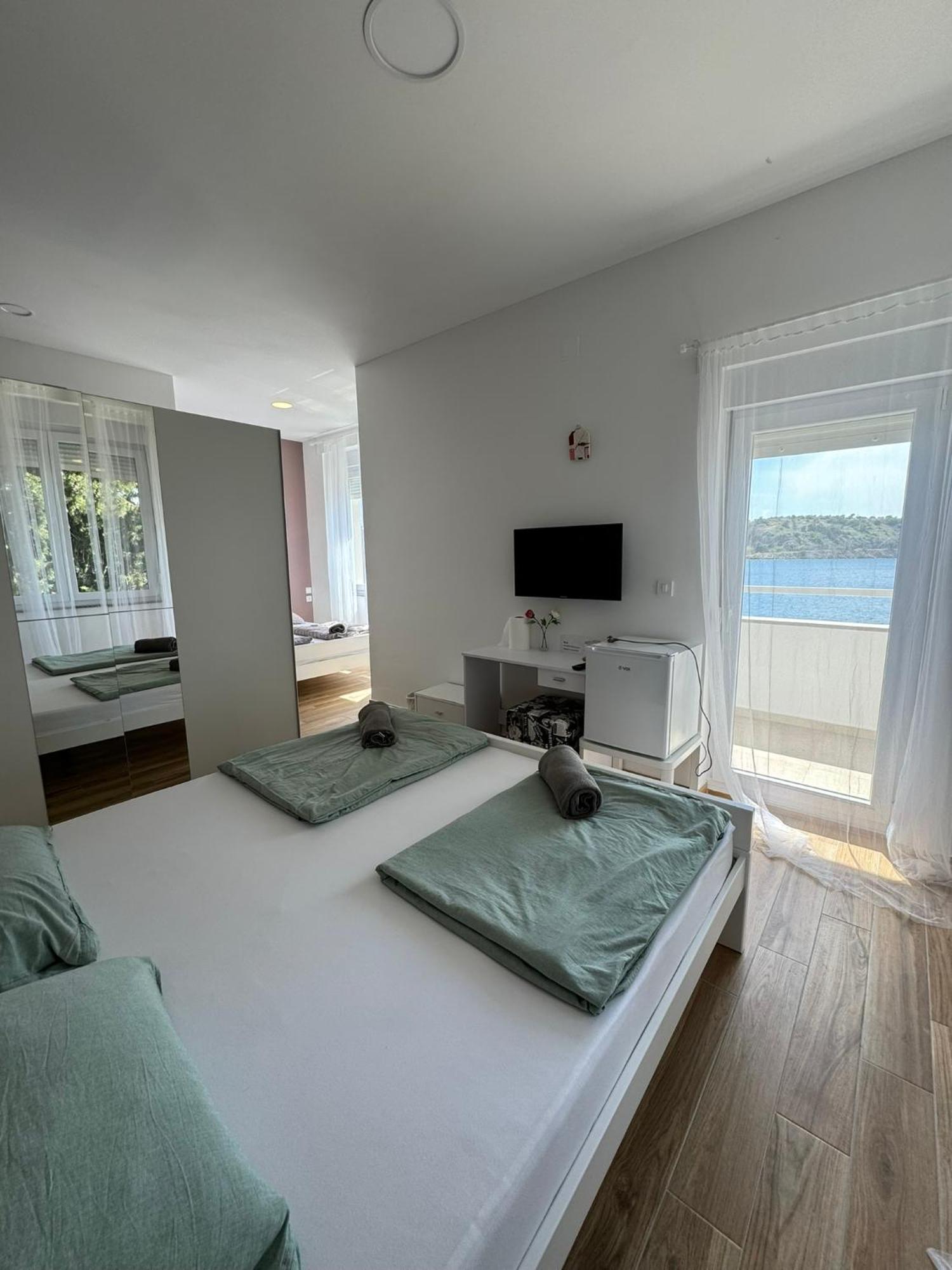 Relaxing Stay at Villa Lovorka in Krk – Response 418